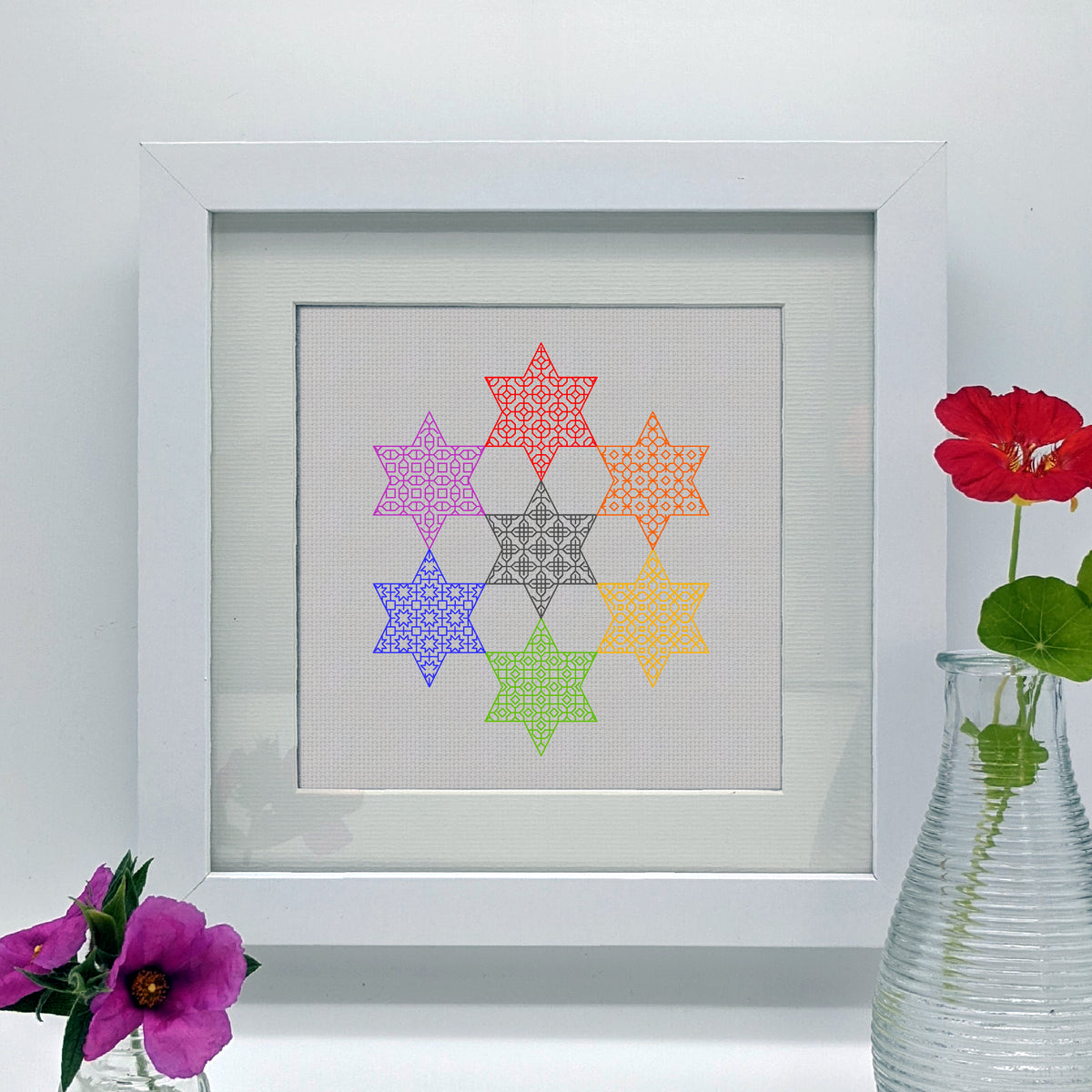 Blackwork embroidery Folk flower freebie – The Steady Thread
